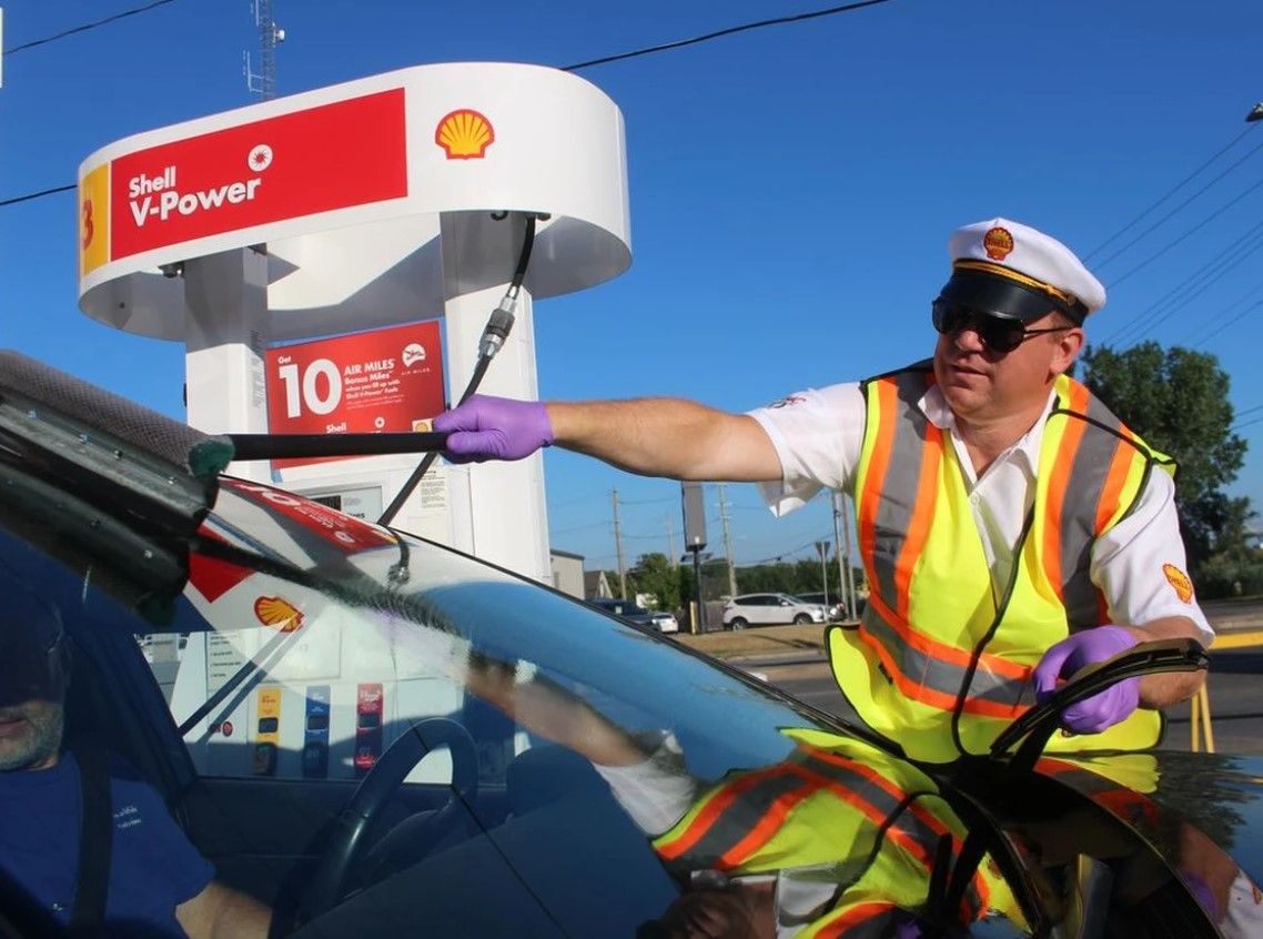 Shell pumps up lucky Sarnia drivers with free gas giveaway | London ...