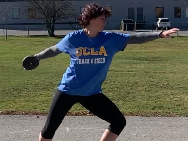 Throws standout Julia Tunks commits to UCLA, eyes early Olympic berth ...