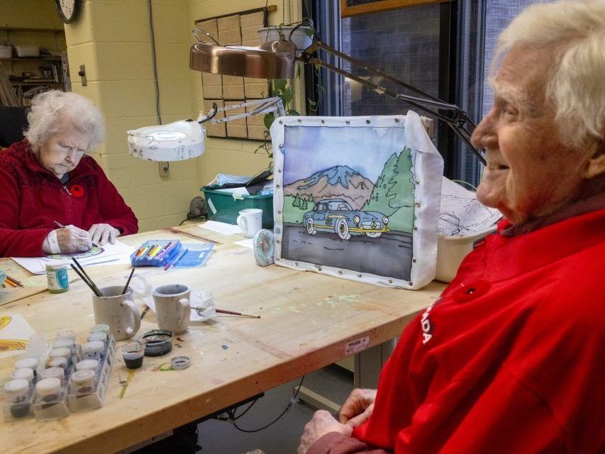 Johnny Cash and watercolours: A day in the life of London's veterans ...