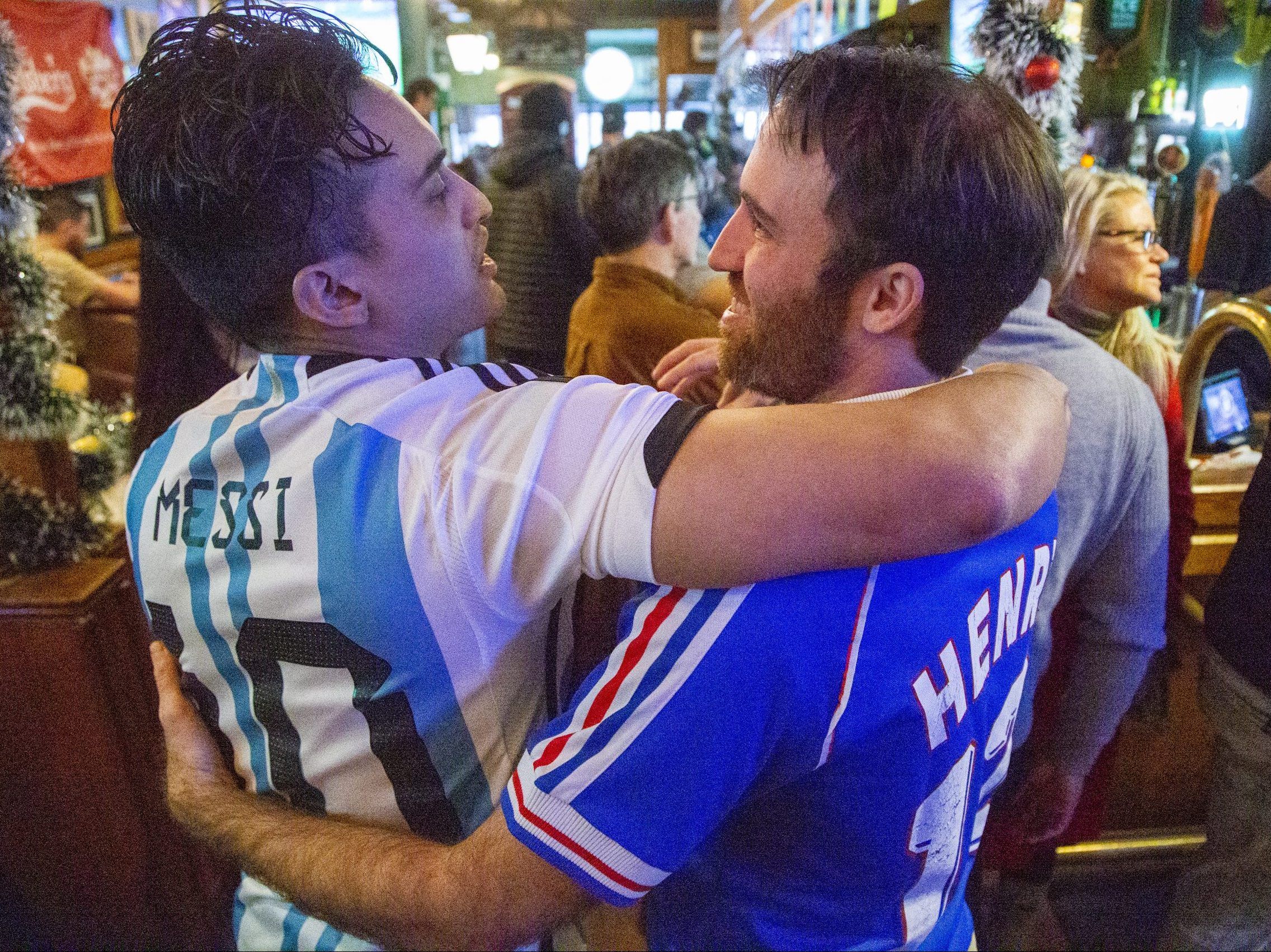 IN PHOTOS: London soccer fans and a World Cup classic | London Free Press