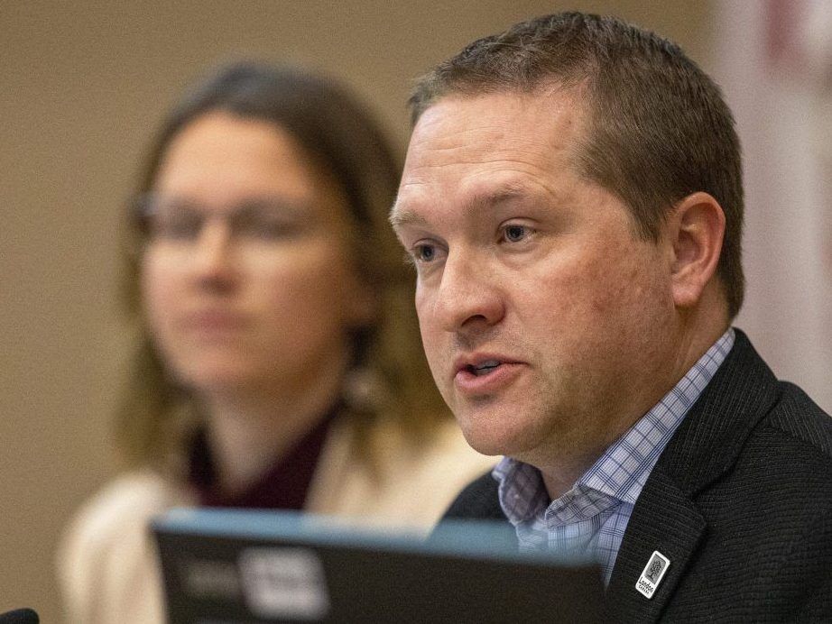 London mayor weighing use of new powers | London Free Press