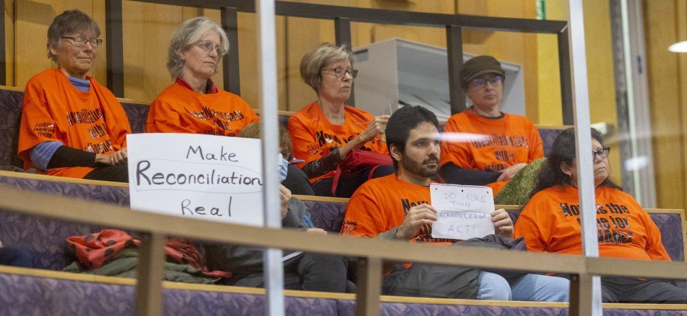 Faced with growing opposition, city council backtracks on police board ...