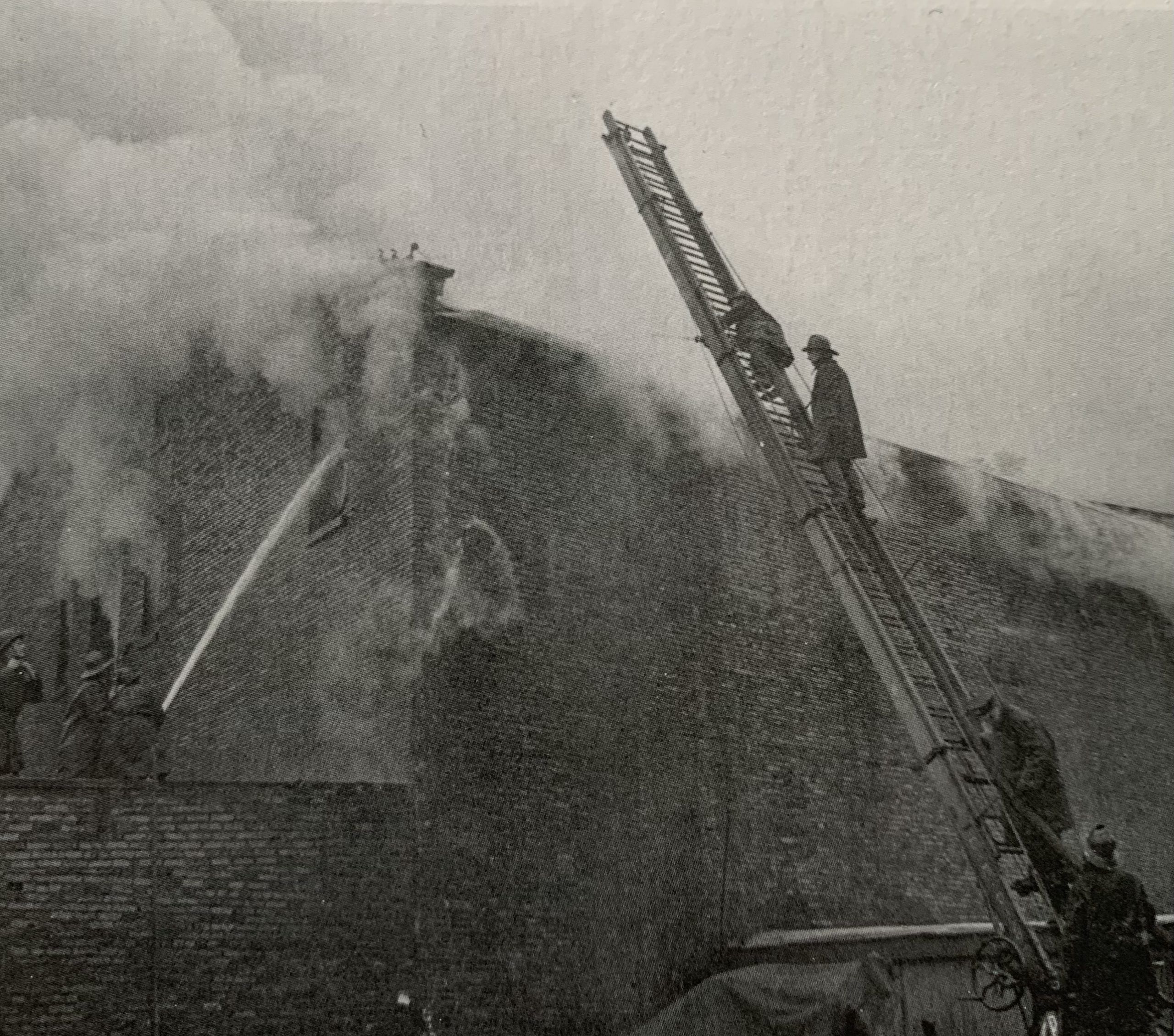 IN PHOTOS: Looking back on 150 years of the London Fire Department ...