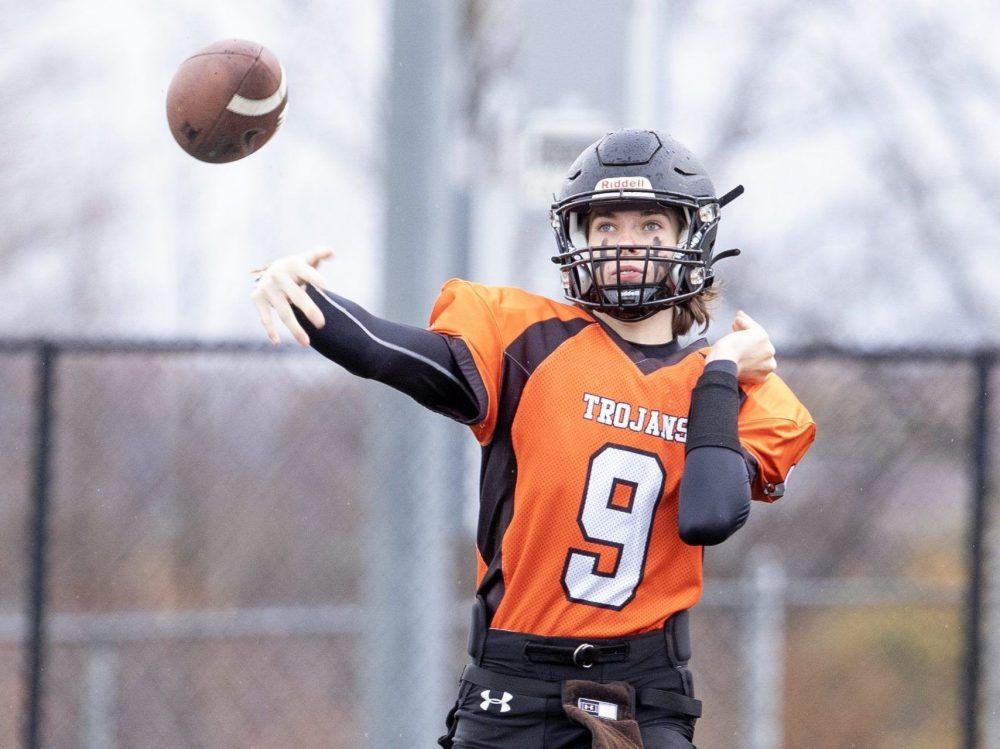 PHOTOS: Clarke Road vs. Tillsonburg Glendale, TVRA football | London ...