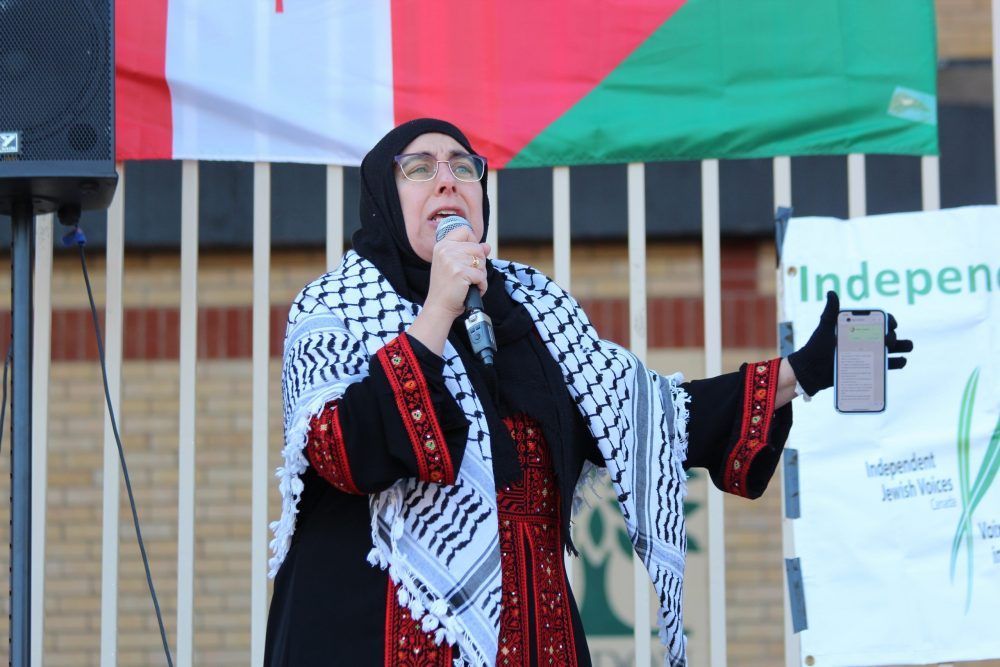 PHOTOS: Rally crowd in London calls for Gaza ceasefire | London Free Press