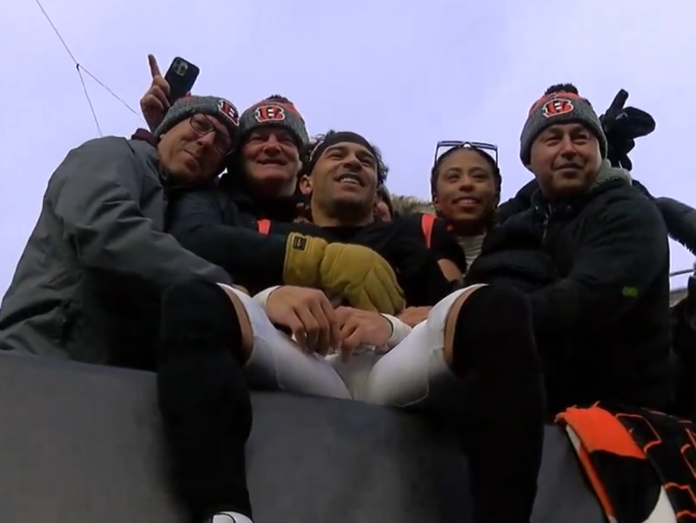 Coaches on-hand as London's Chase Brown blazes to first NFL touchdown ...