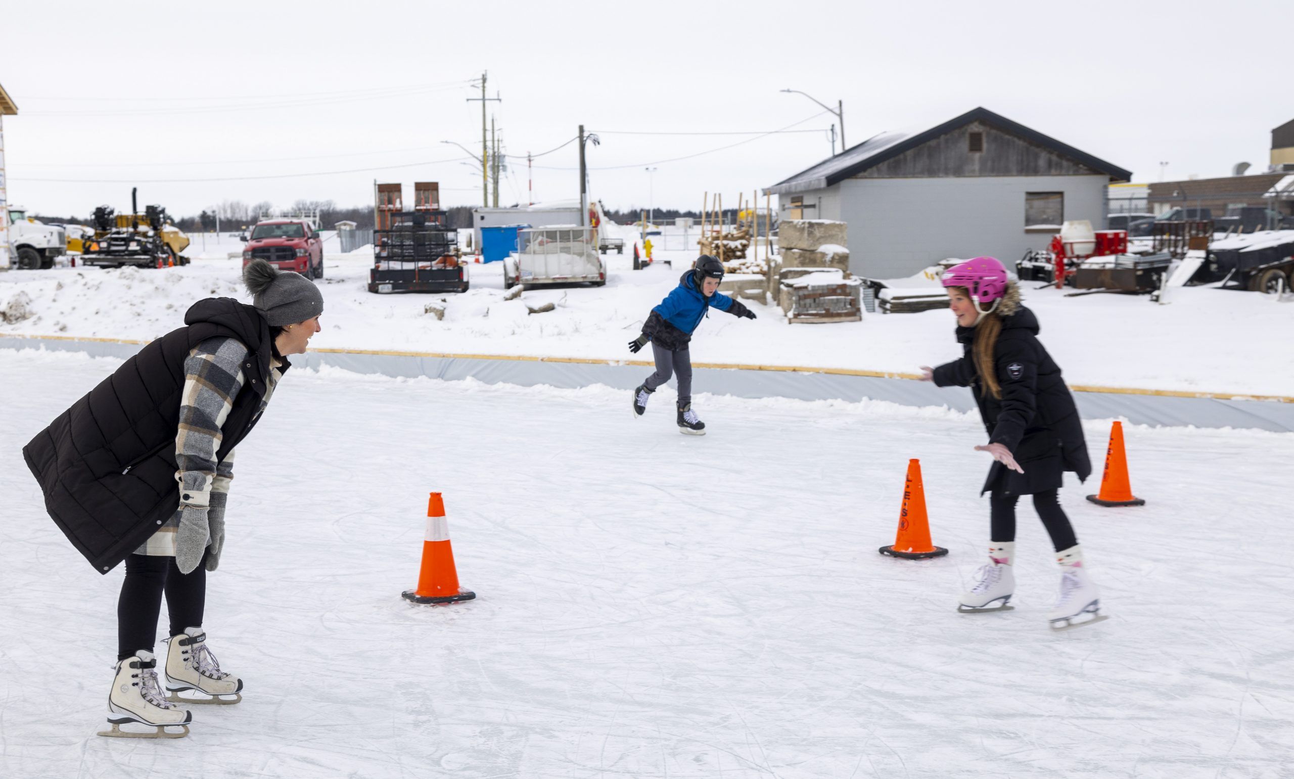 PHOTOS: PD day on XYU rink at London International Airport | London ...