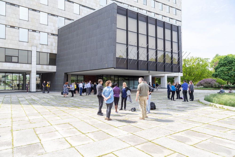 London city hall evacuated, closed for day after electrical issue ...