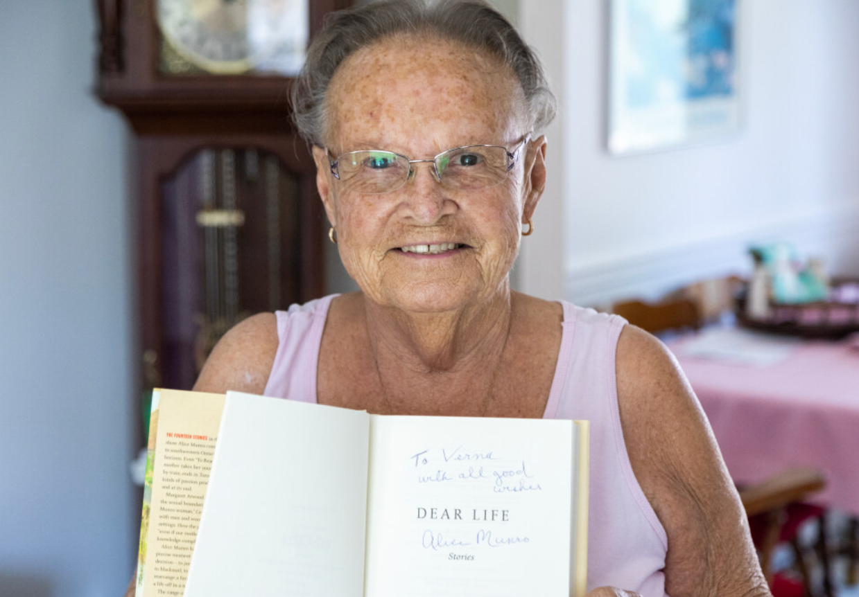 In Alice Munro's hometown, an exposed family secret stuns fans and ...