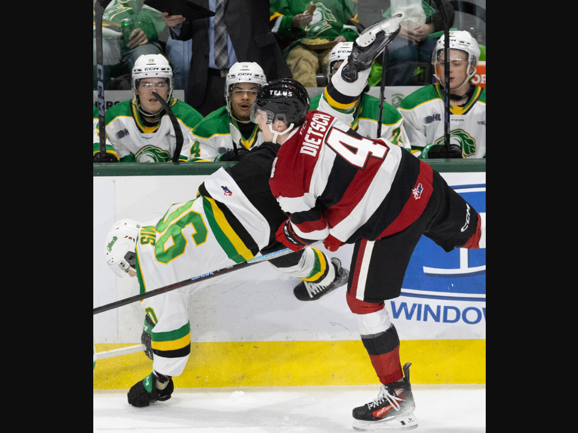 London Knights win 15th straight as history-chasing Easton Cowan sits ...