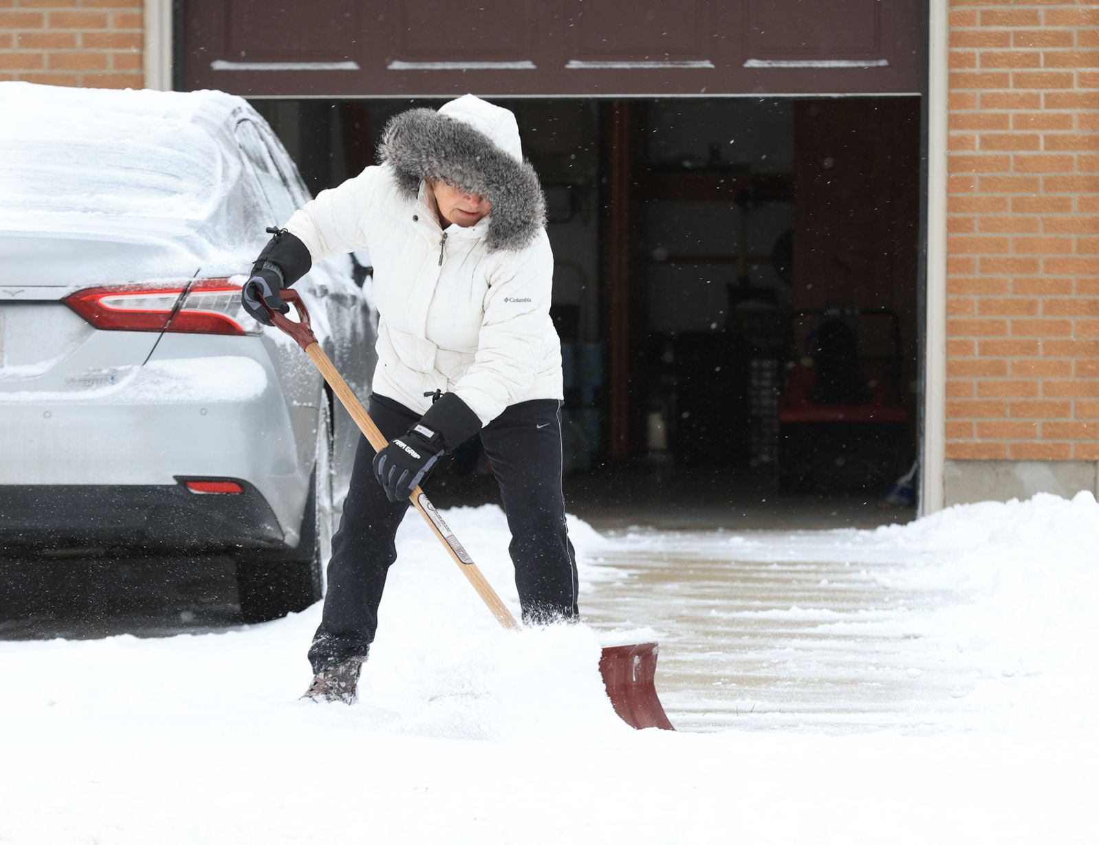 Snow daze: Unpacking a wild and woolly week in London | London Free Press