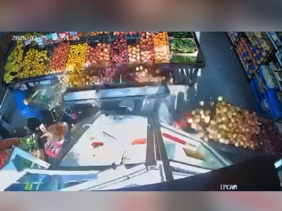 SEE IT: Video captures close-call car crash into London grocery store ...