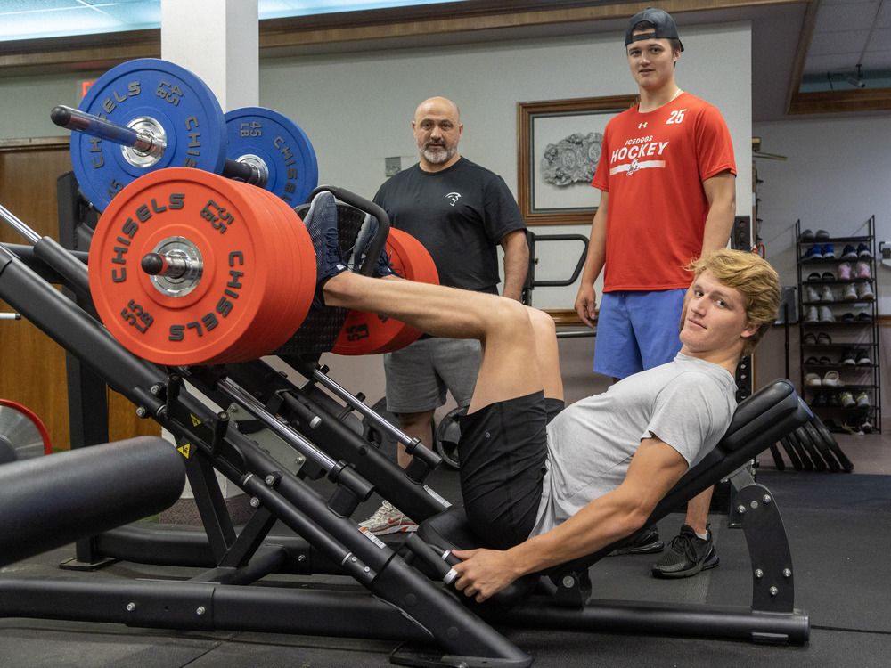 Dylan & Ryan Roobroeck on rivalry, roots, chasing NHL dream | London ...