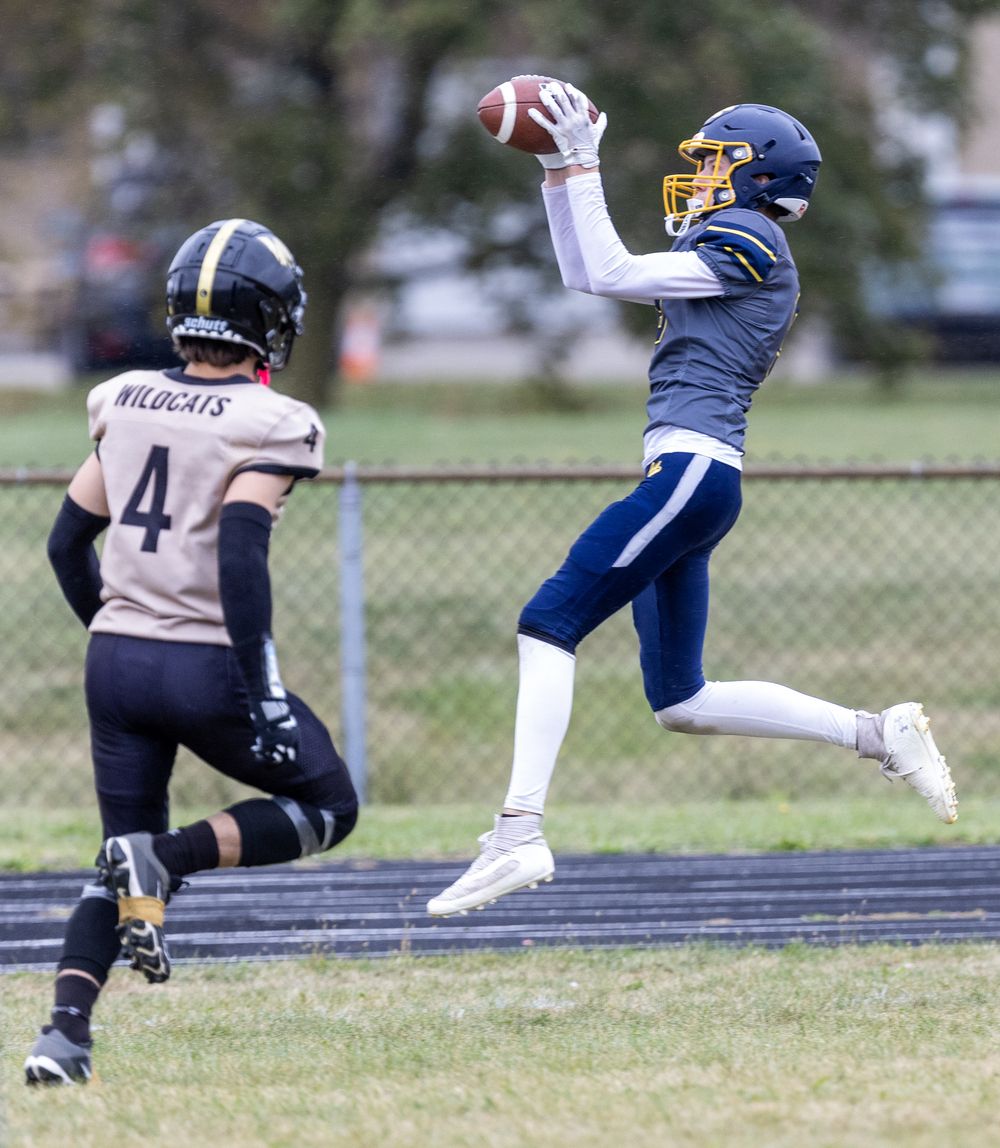 PHOTOS: Westminster Wildcats vs. College Avenue, TVRA senior football ...