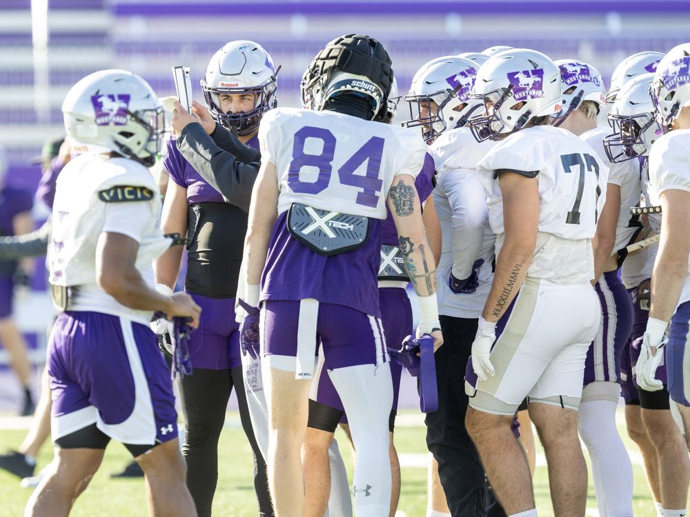 Western sets Dec. 29 deadline for Mustangs football coach applications ...