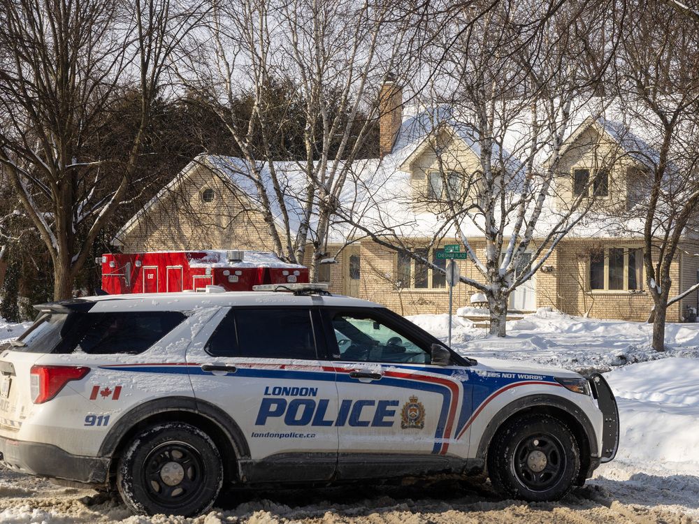 Police closing streets in northwest London amid 'active investigation ...