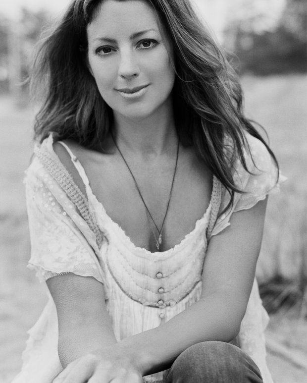 Mom, teacher, pop star: The lives of Sarah McLachlan, in her own words ...