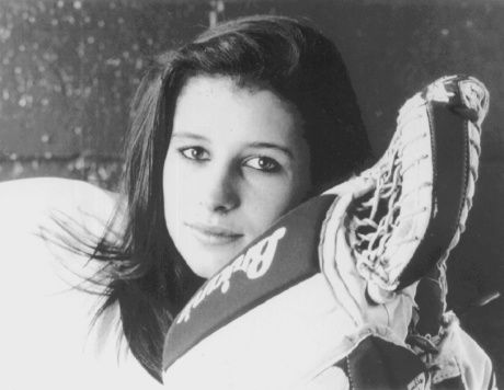 Remember Manon Rhéaume? | Montreal Gazette