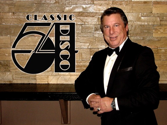 Legendary Motown diva Thelma Houston keeps the disco flame alive ...