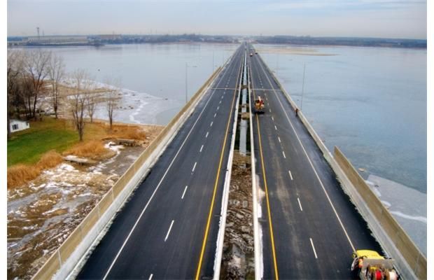 Highway 30 bridge tolls net $4.5 million for province | Montreal Gazette