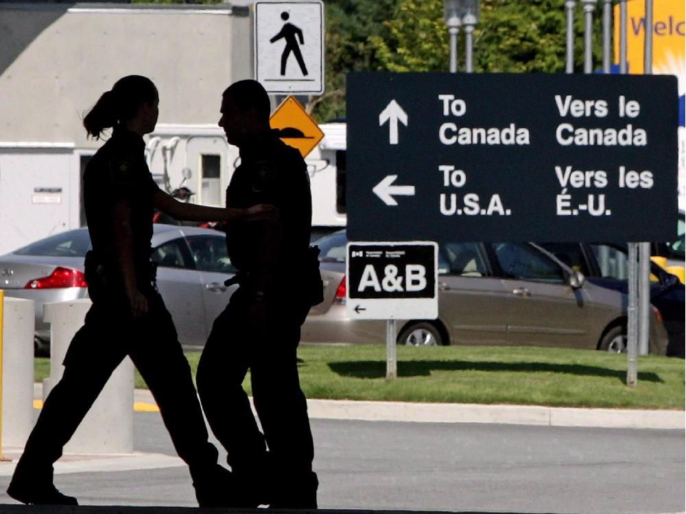 Canadian border guard, two others charged with importing drugs ...