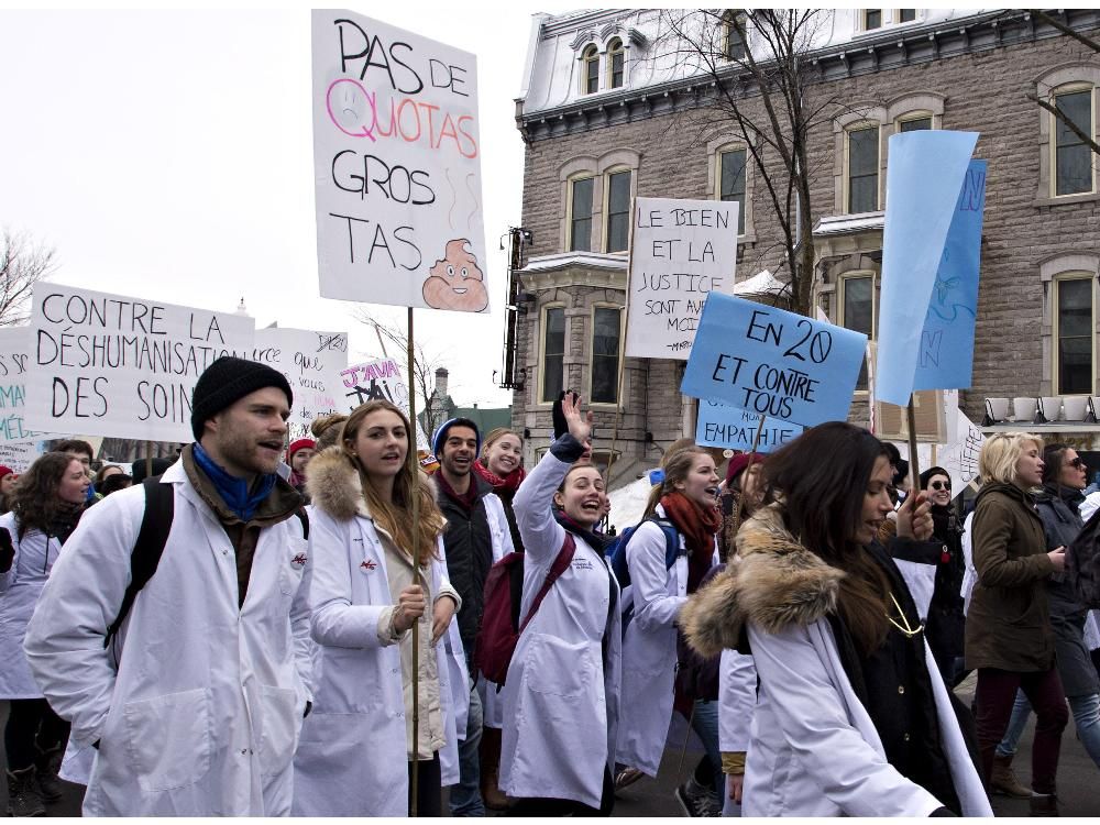 Quebec medical students stage one-day strike for Bill 20 protest ...