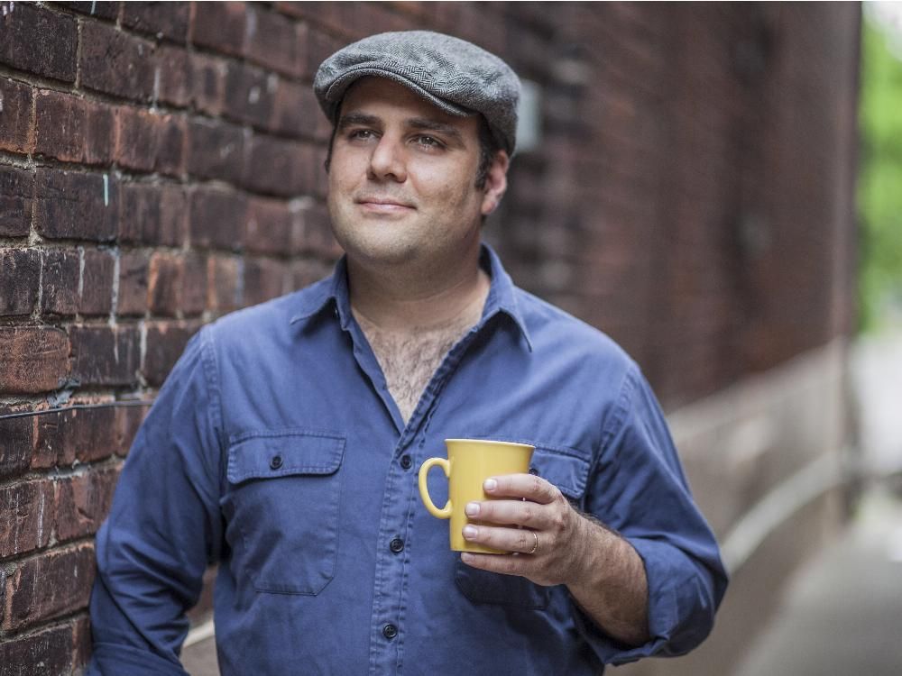 Comic Chris Locke rises from the film dead with Mini-Donuts tour and ...