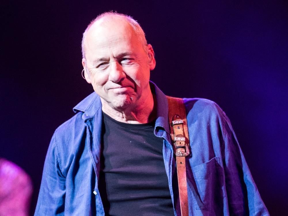 Review: Mark Knopfler brings his neverending story to Montreal ...