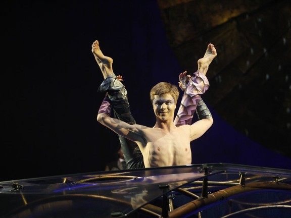 Review: Cirque du Soleil's Luzia unveils a Mexican dreamscape ...