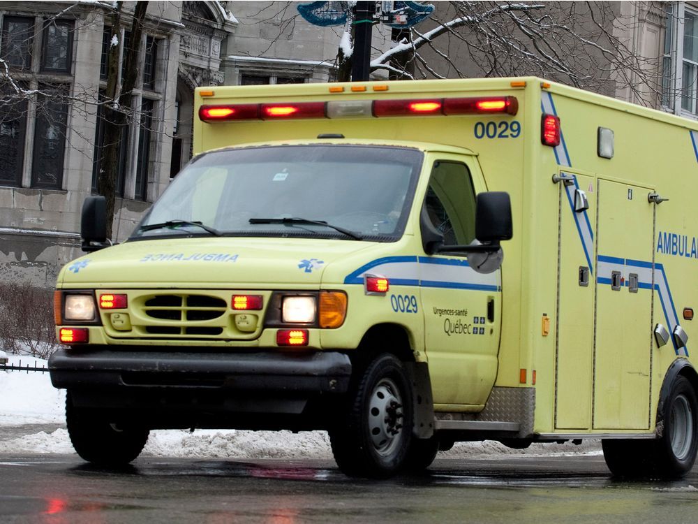 Quebec paramedics set to walk off the job on Jan. 19 | Montreal Gazette
