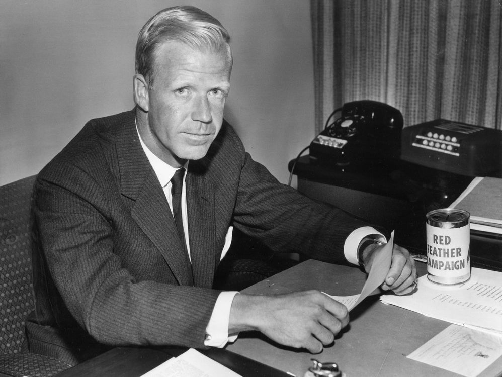 Former Montreal Canadiens owner John David Molson dies at age 88 ...