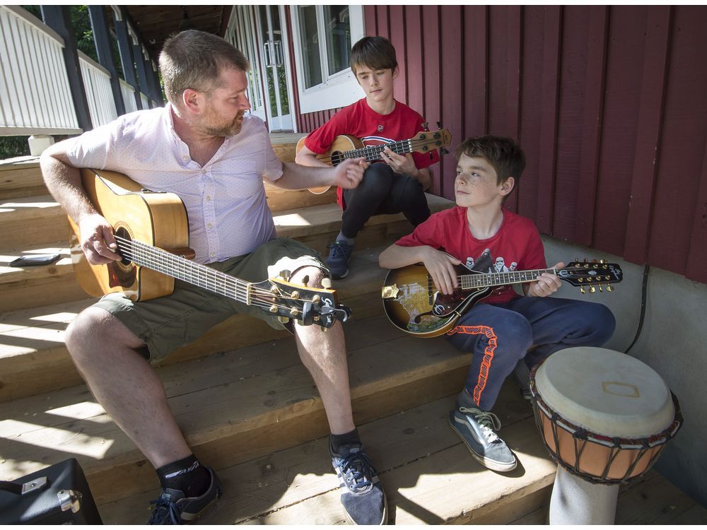 New Hudson youth jam group helps teens build musical skill | Montreal ...