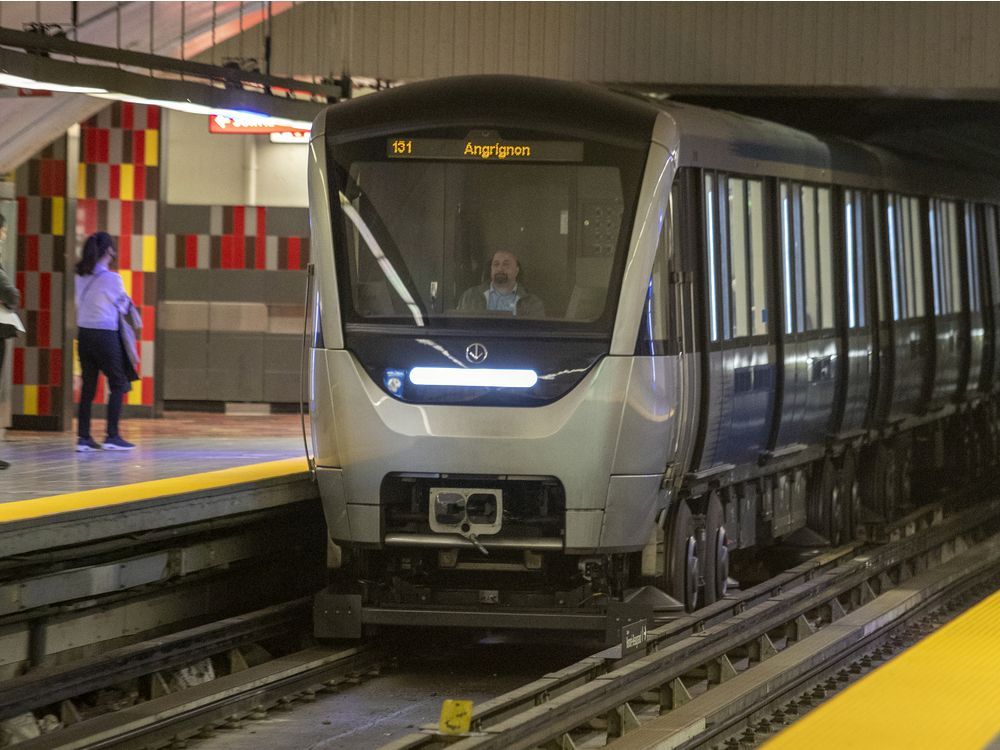 Update: Service resuming on métro's Green line | Montreal Gazette