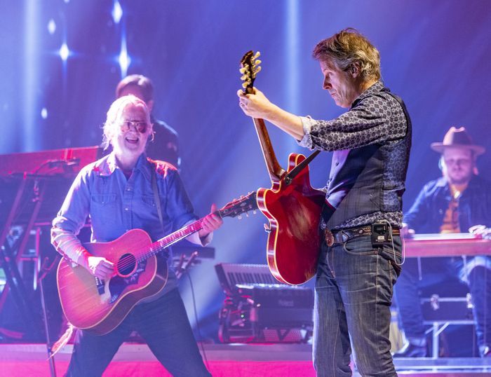Gallery: Blue Rodeo at the Bell Centre | Montreal Gazette