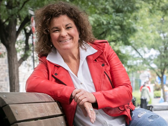 Jeanick Fournier shares love with her audience and her patients ...