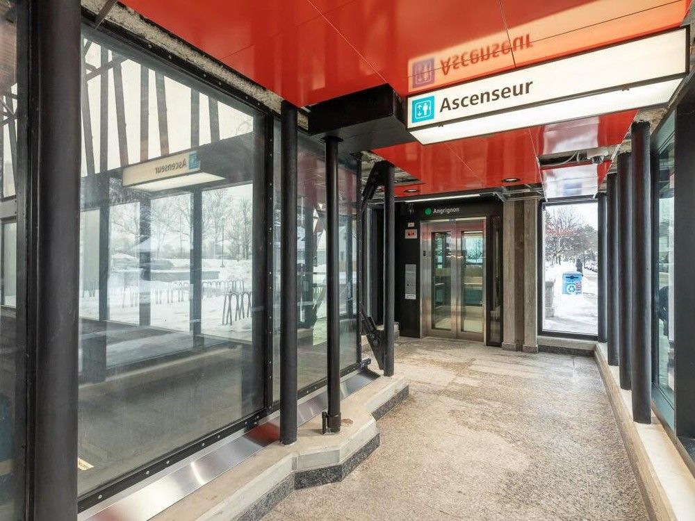 STM opens elevators at 25th métro station | Montreal Gazette