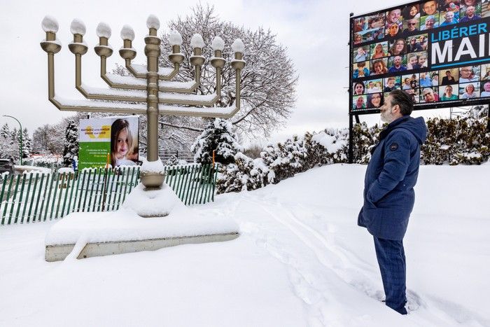 Montreal Jewish community readies for Hanukkah as Israel-Hamas war ...