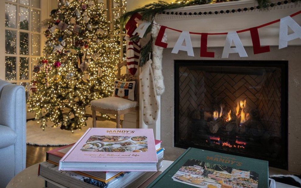 At home with Mandy's 'salad sisters' Rebecca and Mandy Wolfe | Montreal ...