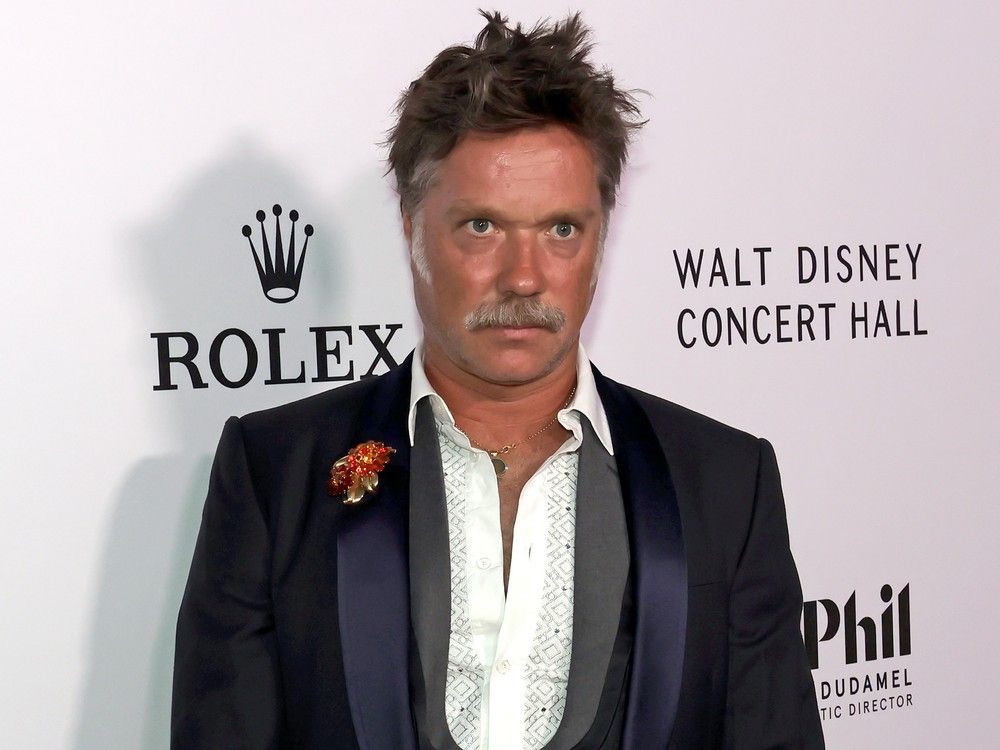 Singer Rufus Wainwright 'mortified' after Trump plays 'Hallelujah' at ...