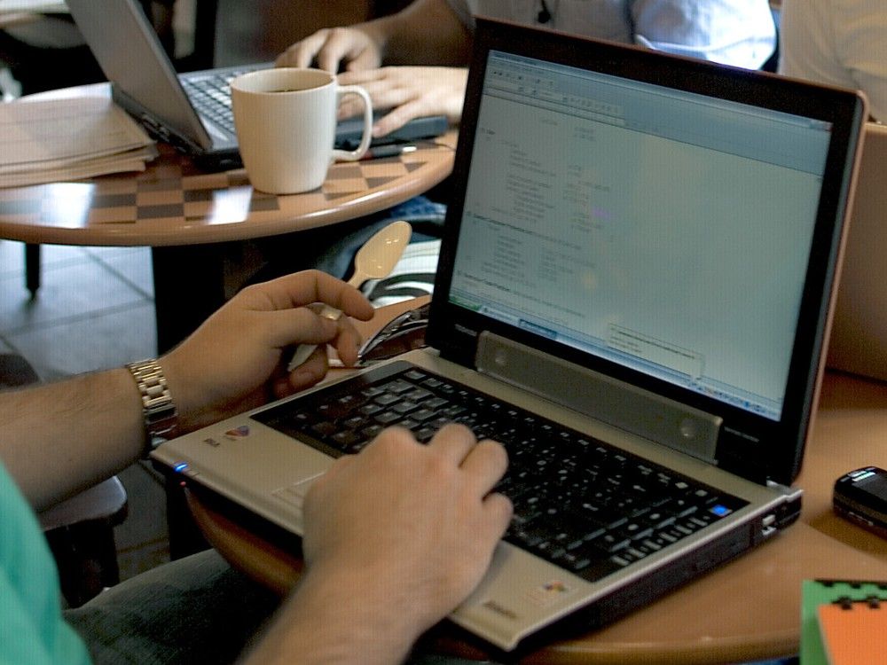 Letters: Time to put time limits on café seats | Montreal Gazette