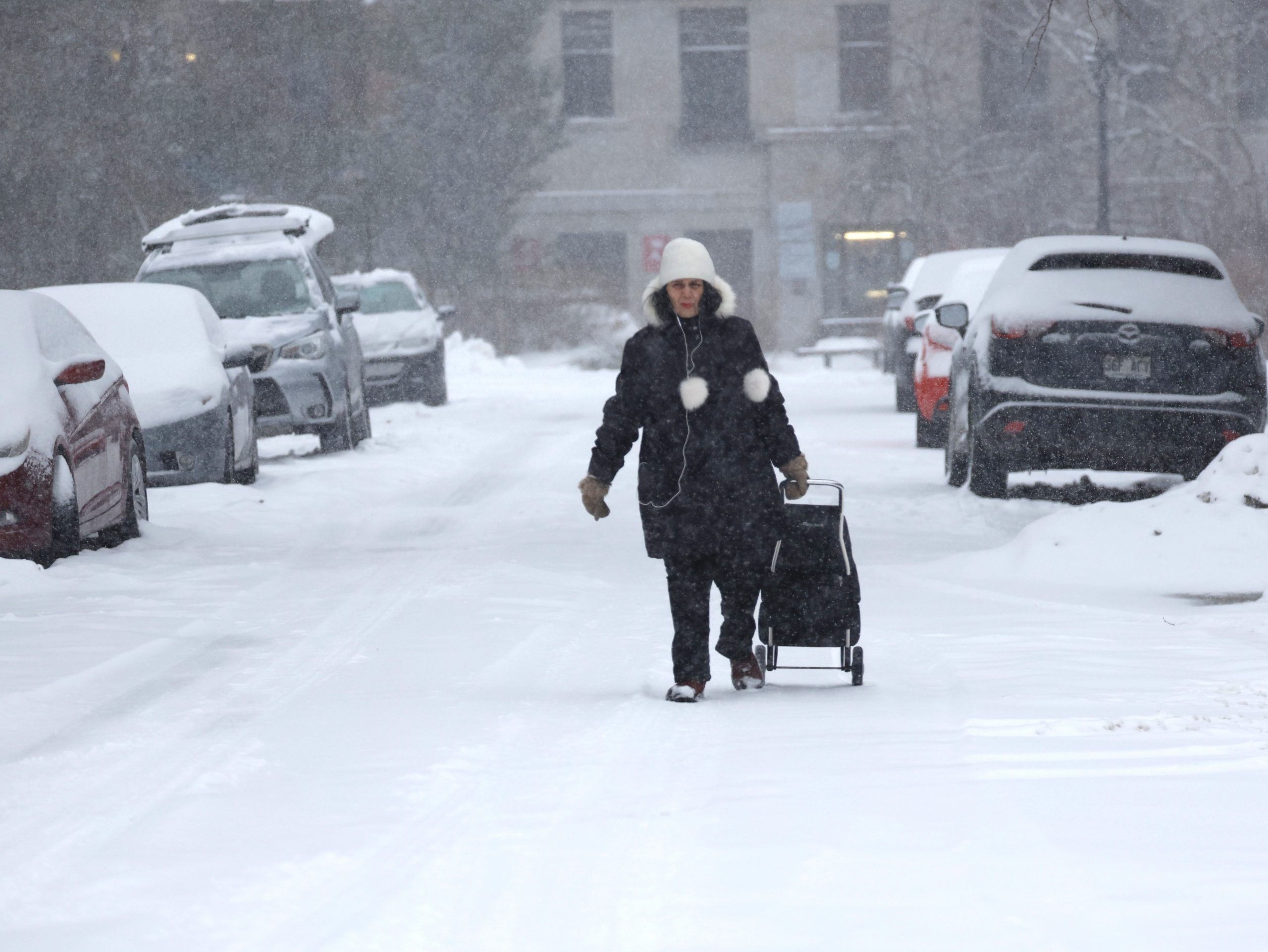 Montreal weather: Poor road conditions amid snowfall warning | Montreal ...