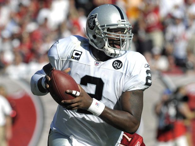 Former Raiders quarterback JaMarcus Russell arrested on drug charge ...