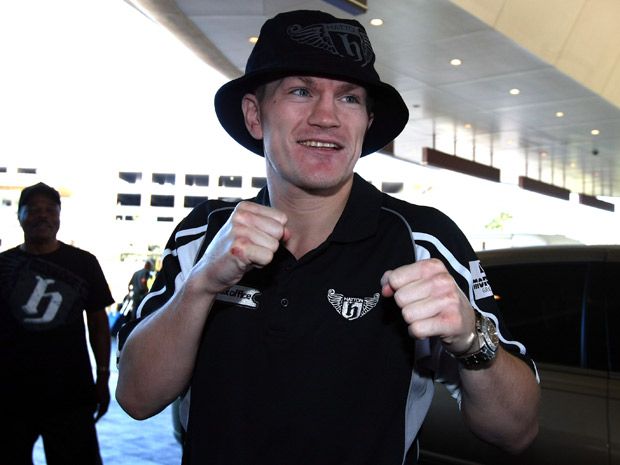 Hatton loses boxing license after coke blow-up | National Post