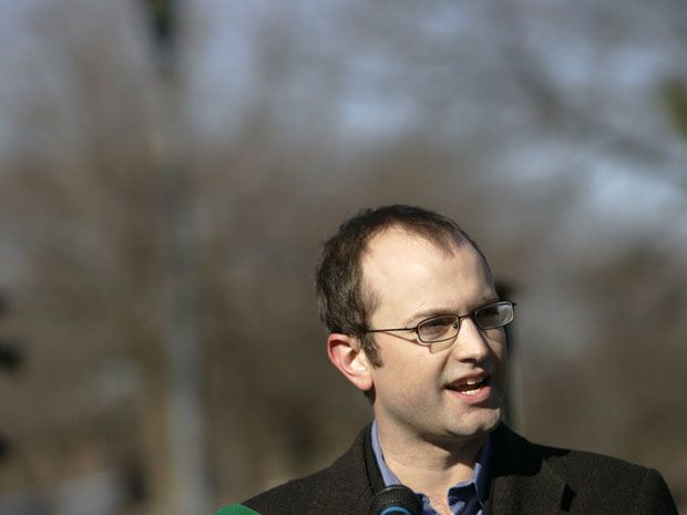 Mike Layton joins parents in victory | National Post