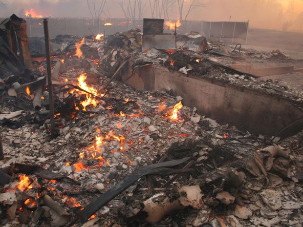 Updated: Winds have slowed, but 100 fires still rage around Slave Lake ...