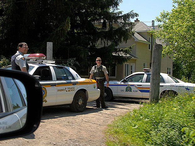 Police hit Mohawk reserve with marijuana raid | National Post