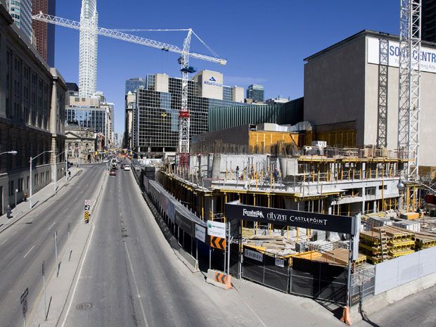 Toronto new condo sales hit record high: report | National Post