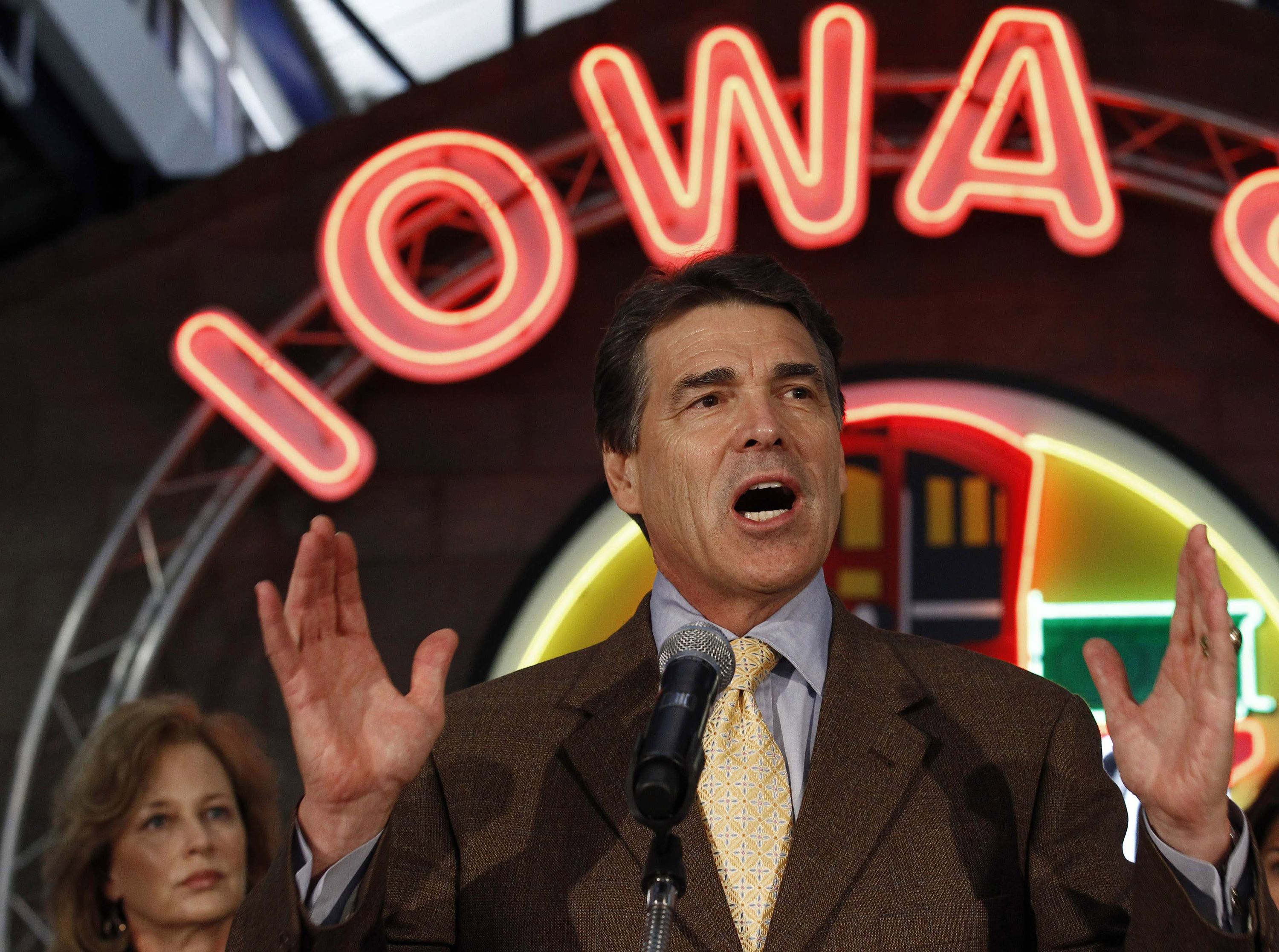 Blog Nuggets: Rick Perry discovers an enemy alien is living in the ...