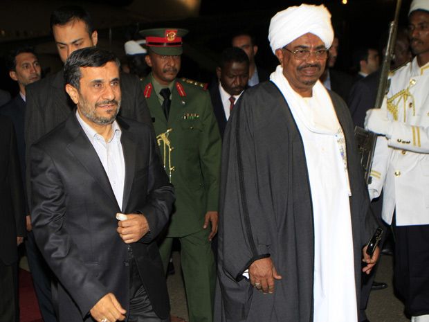 Iran, Sudan united as 'defenders of Islam': Ahmadinejad | National Post