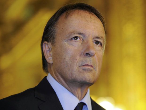 Socialists score historic victory in French Senate | National Post